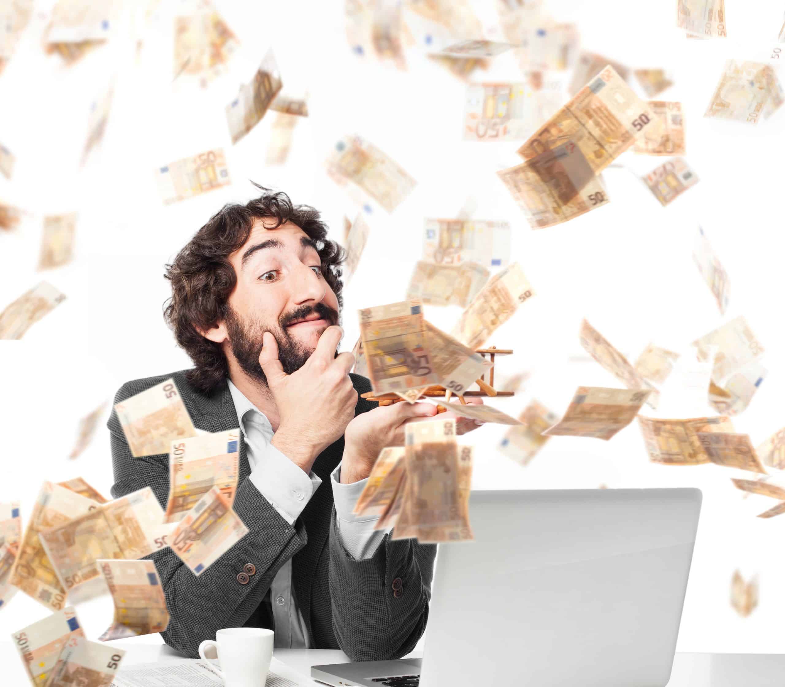 Renda Extra: 7 passos para ganhar dinheiro em casa e pela internet